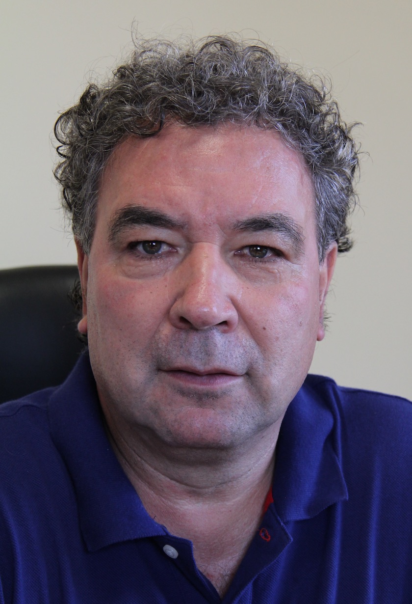 Geometría Fractal: de la Teoría de Besicovitch a las Matemáticas de los ...